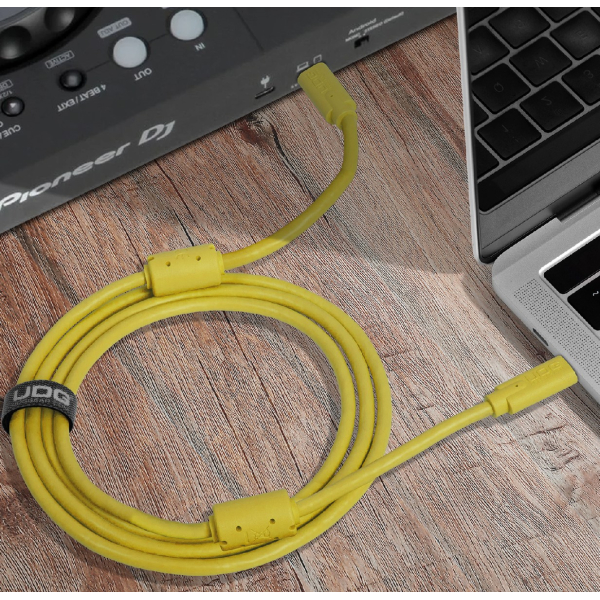 UDG U99001YL (1.5 mètres) - Câbles USB C vers C - Energyson